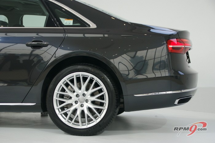 '뉴 아우디 A8', 디자인에 나타난 변화는? - RPM9 전자신문엔터테인먼트