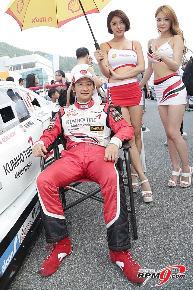 [포토] 이데유지, 레이싱모델 송가람, 유진 엑스타 넘버원! - RPM9 전자신문엔터테인먼트