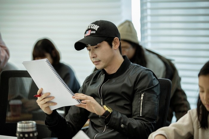 '만능캐' 강지환, OCN '작은 신의 아이들' 천재인 역 통해 안방극장 복귀 - RPM9 전자신문엔터테인먼트