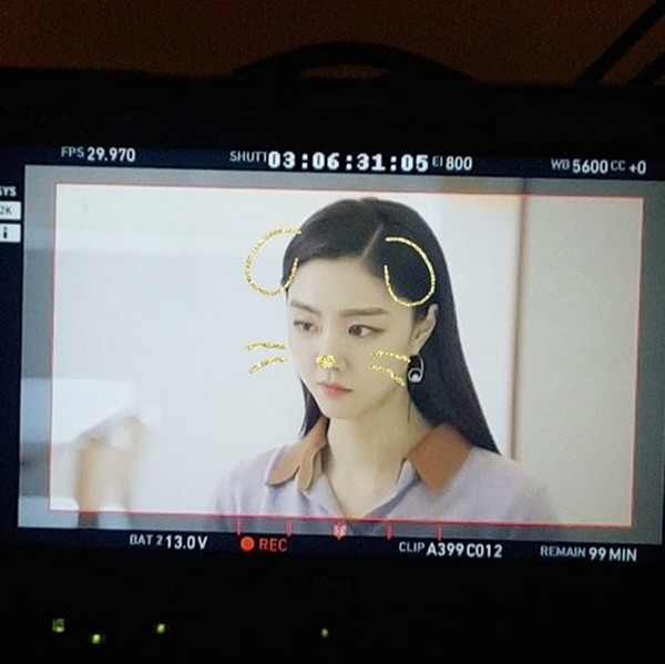 ‘흑기사’ 서지혜, 200여 년의 세월을 살면서 드라마 촬영 모니터링을! - RPM9 전자신문엔터테인먼트