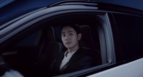 정해인, 자동차 CF까지?...'역시 핫해' - RPM9 전자신문엔터테인먼트