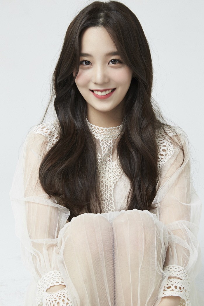 신인배우 연시우, 비스터스엔터 전속계약…전미도와 한솥밥 - RPM9 전자신문엔터테인먼트