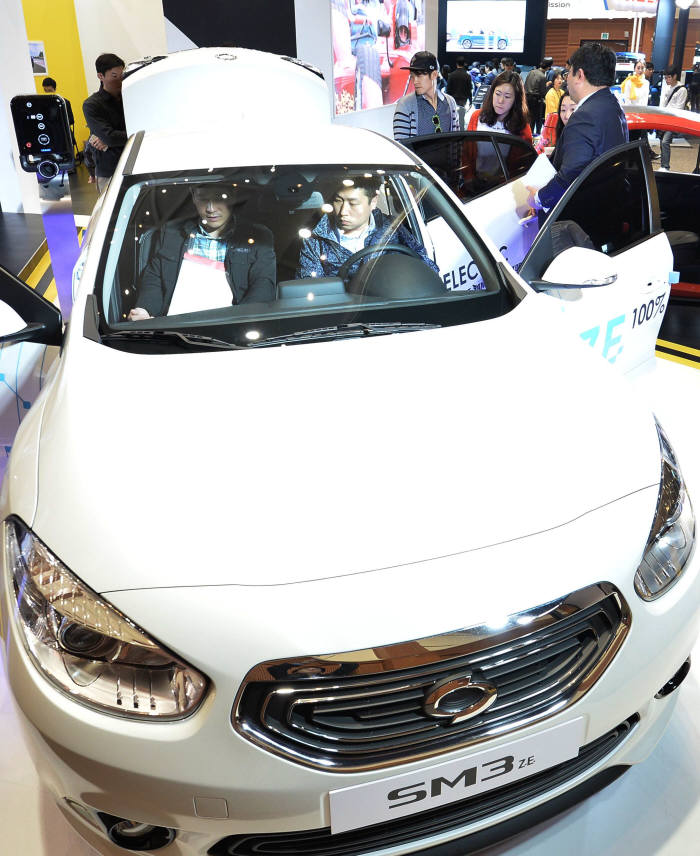 [IEVE 2016] 글로벌 전기차 제주로 총 집결…“소리 없는 전쟁” - RPM9 전자신문엔터테인먼트