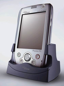 한국후지쯔, KT에 PDA공급 - 전자신문