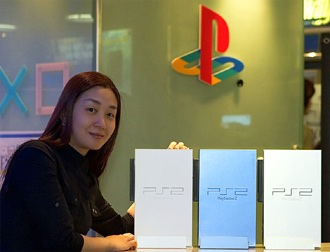 SCEK, PS2 아쿠아색상 콘솔 출시 - 전자신문