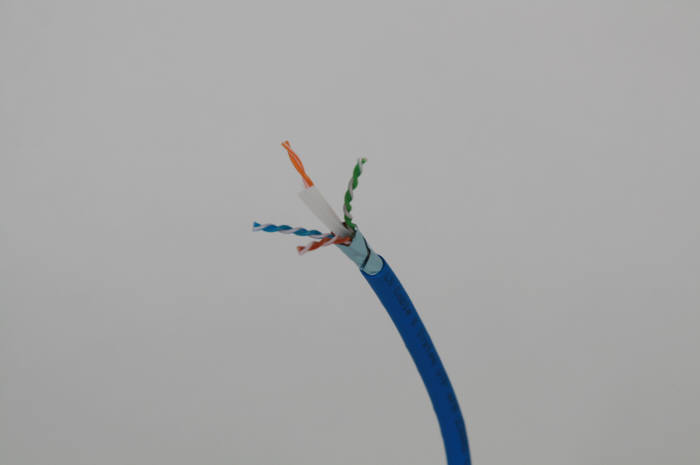 LS Cable & System Develops the World’s Thinnest 10Gbps LAN Cable - ETNews