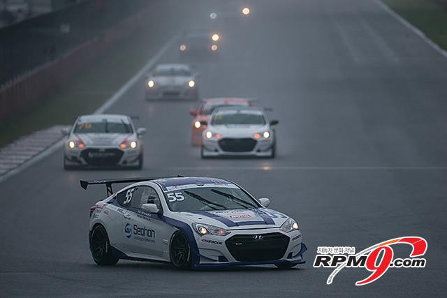[포토] CJ슈퍼레이스, 오한솔 'ASA GT 2전 2위' - RPM9 전자신문엔터테인먼트