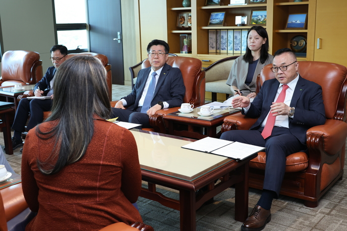 한국수력원자력, 미국 Oklo와 4세대 SMR 사업 협력 - 전자신문
