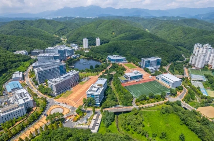 [에듀플러스] ⑭과기특성화대는 어떻게 준비할까…“UNIST 일반전형 줄고, 탐구우수전형 늘어” - 전자신문