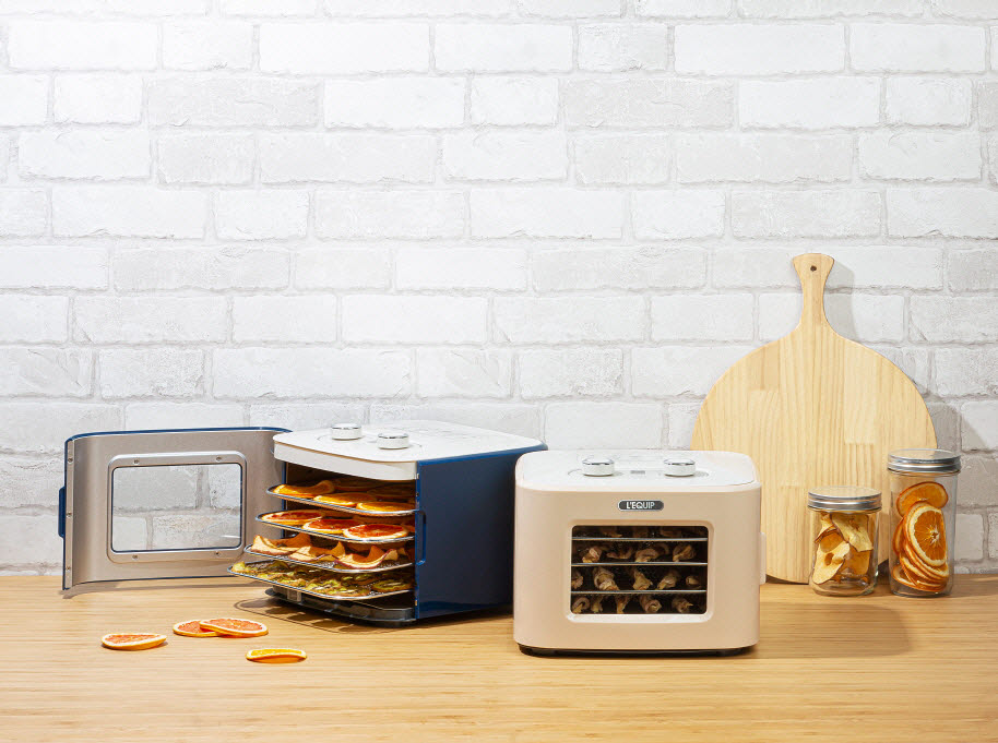 리큅, 1인 가구 겨냥한 4단 미니 식품건조기 출시 - 전자신문